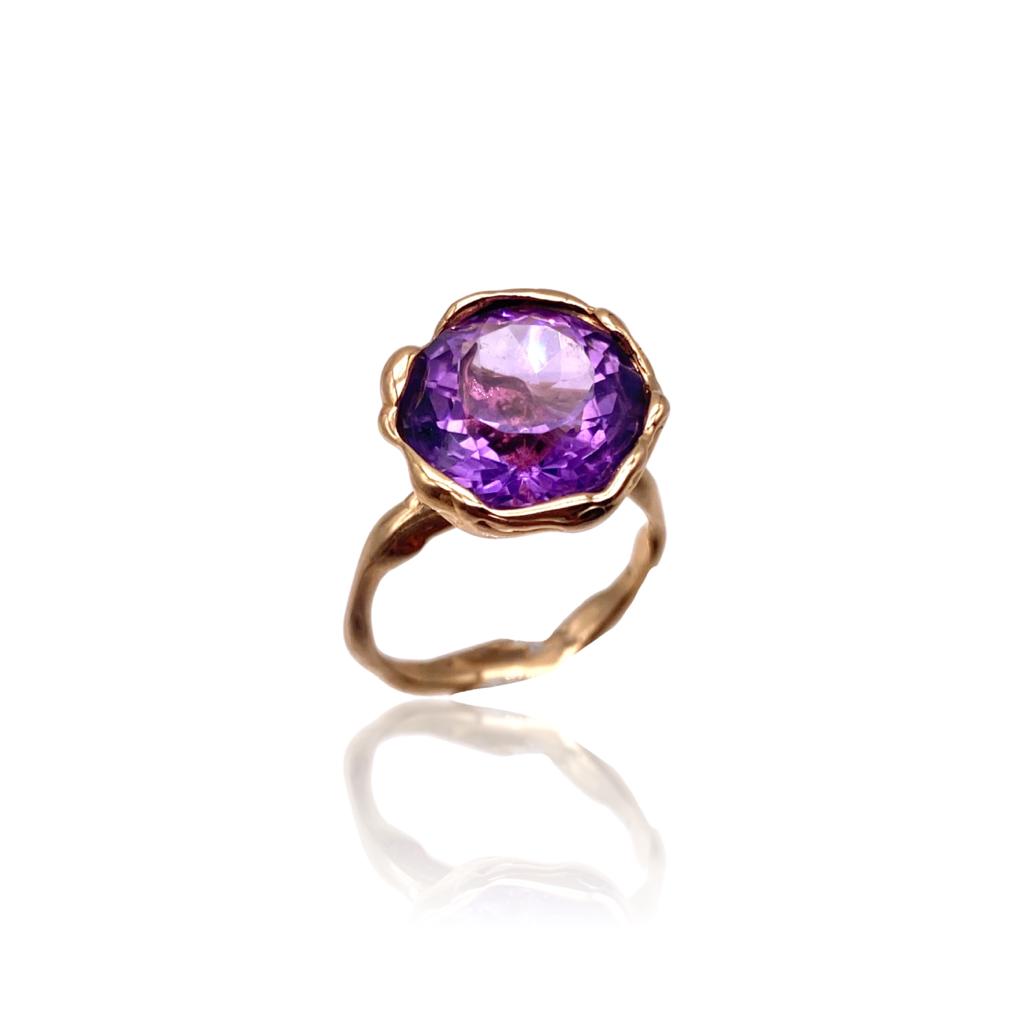 Microbo Ring With Amethyst
