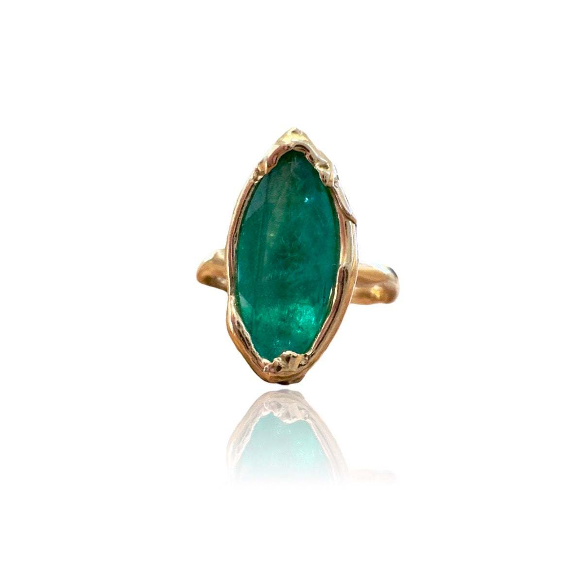 18kt Yellow Gold Emerald Microbo Ring